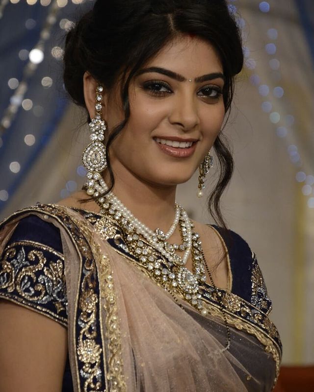 Rajshri Rani Wiki Biography, Web Series, Movies, Photos Age, Height and ...