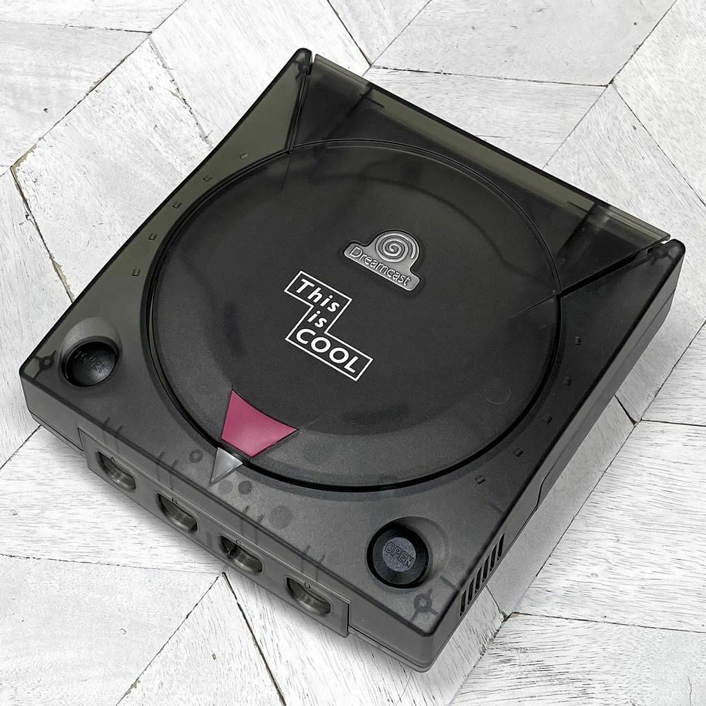 The Dreamcast Junkyard: Dreamcast Console Shells in 2021