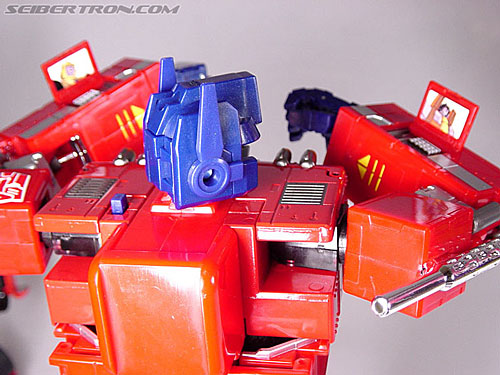 Masterpiece Transformers: Optimus prime/Convoy MP01