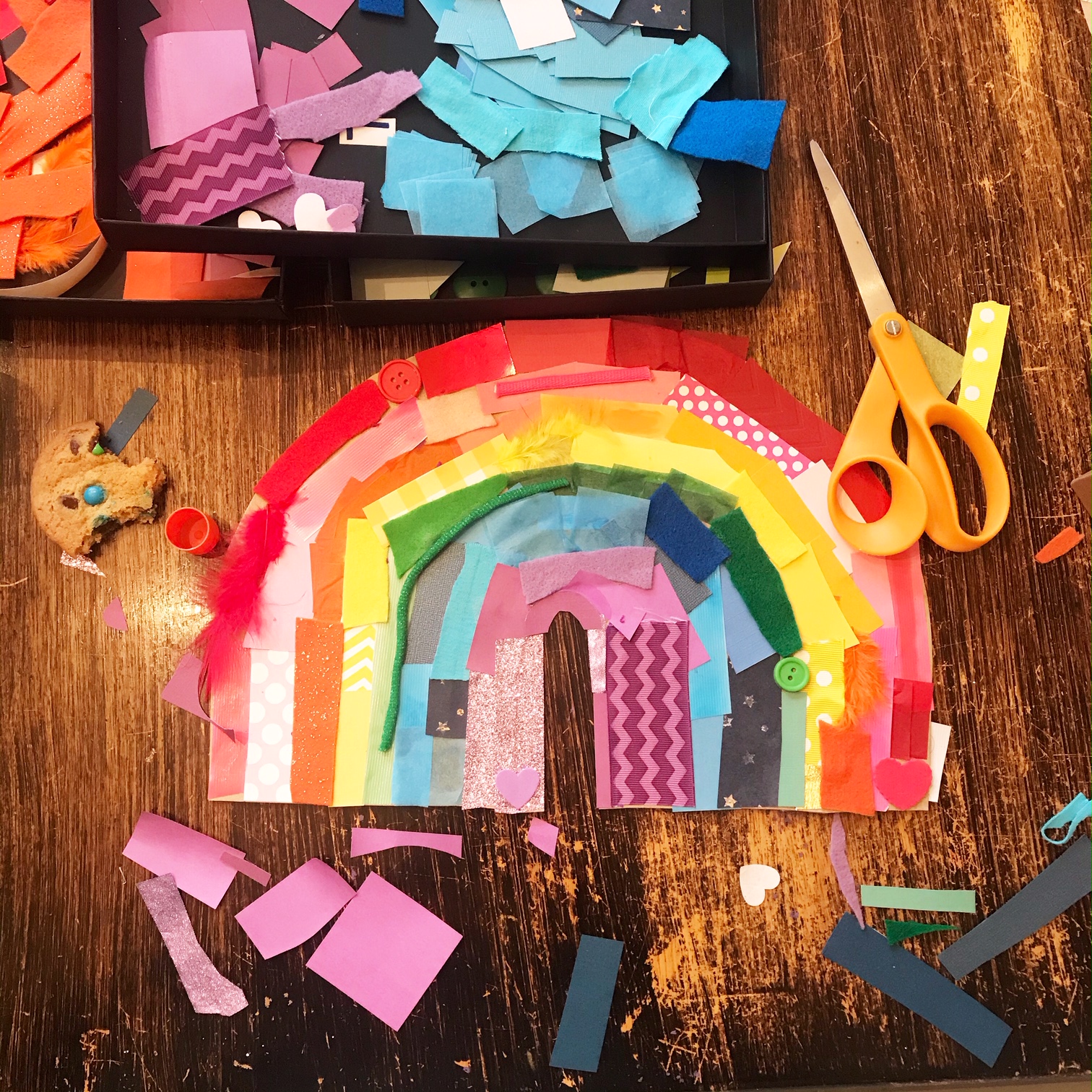Lyndi's Projects: Rainbow Collage Craft