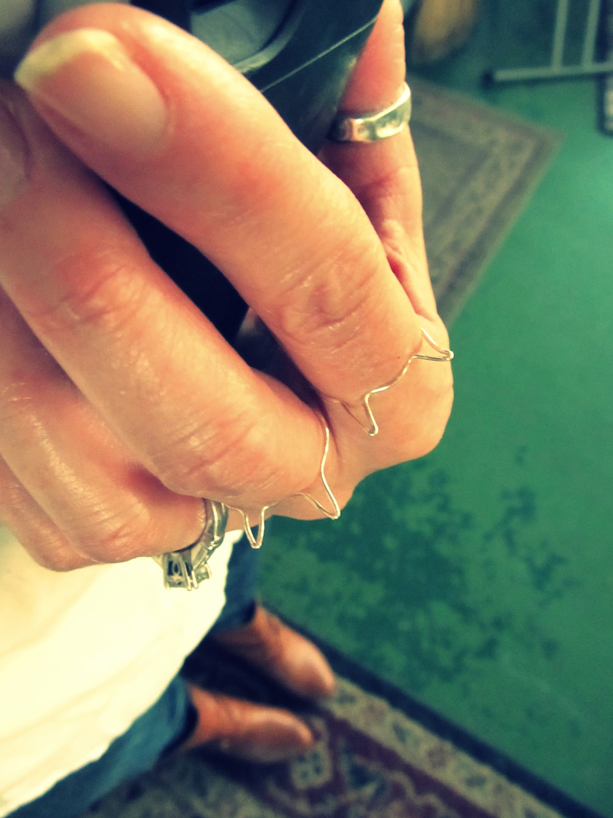 WobiSobi: Kitty Cat, Wire Ring. DIY.