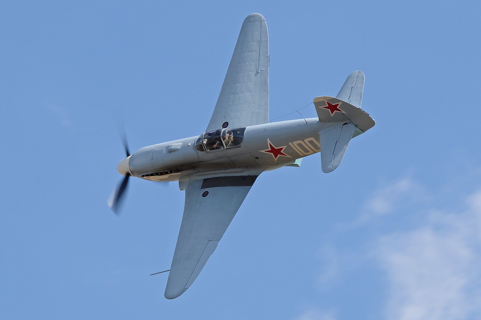 Jet & Prop by FalkeEins: Yak 9 and Yak 3 - best fighters of WW II