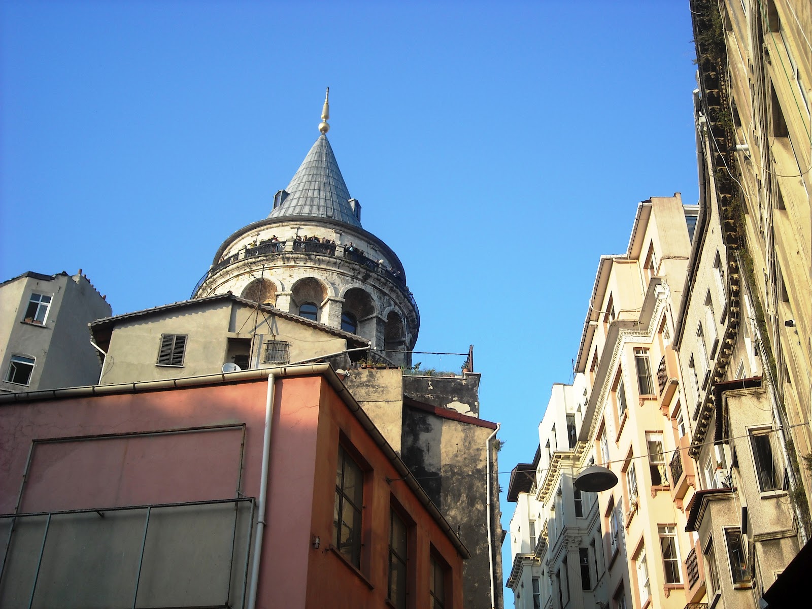 Πύργος του Γαλατά - Ταξιδιωτικές ιστορίες