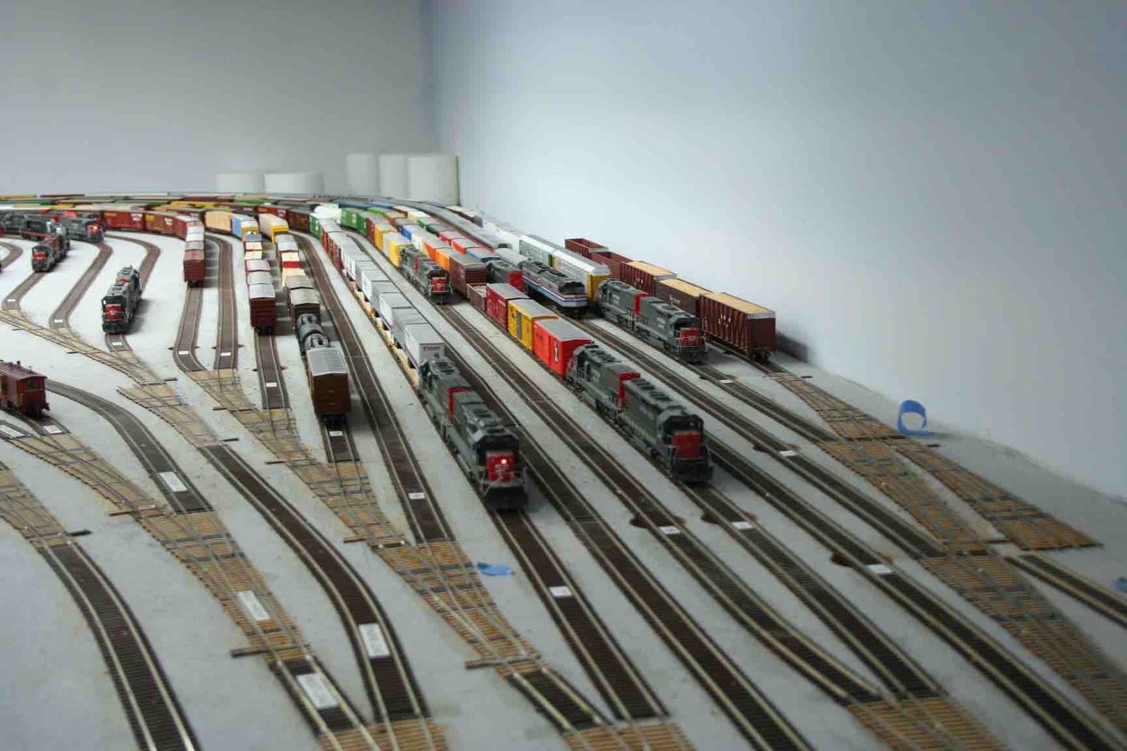 Southern Pacific Cascade Line: THE RAILROAD AT YEAR SIX