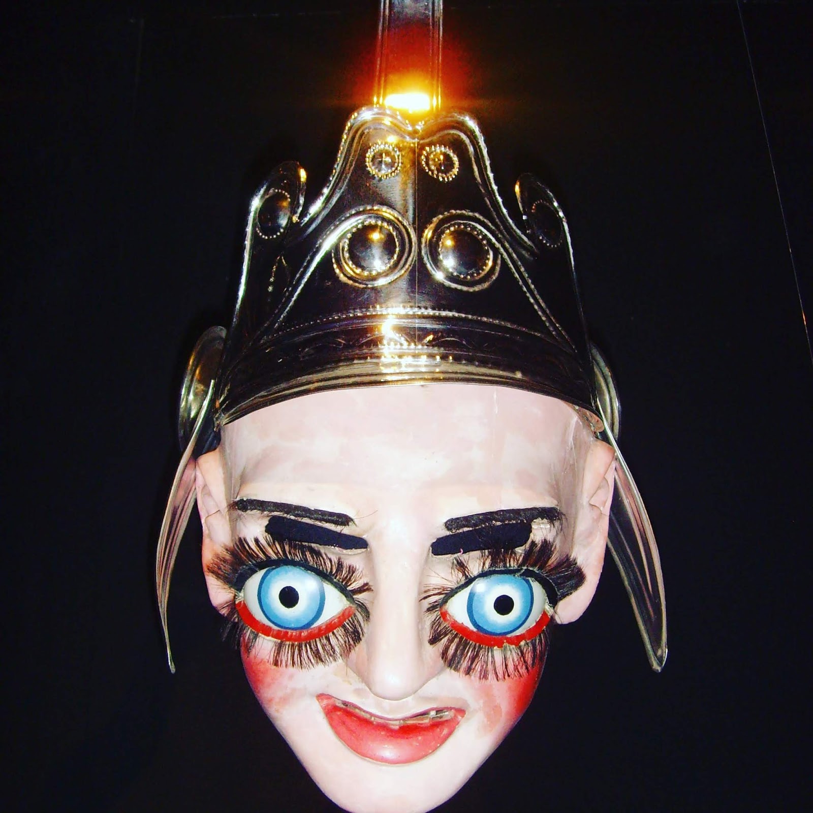 A look inside ‘Masks, the different faces of the soul'—La Paz’s ...