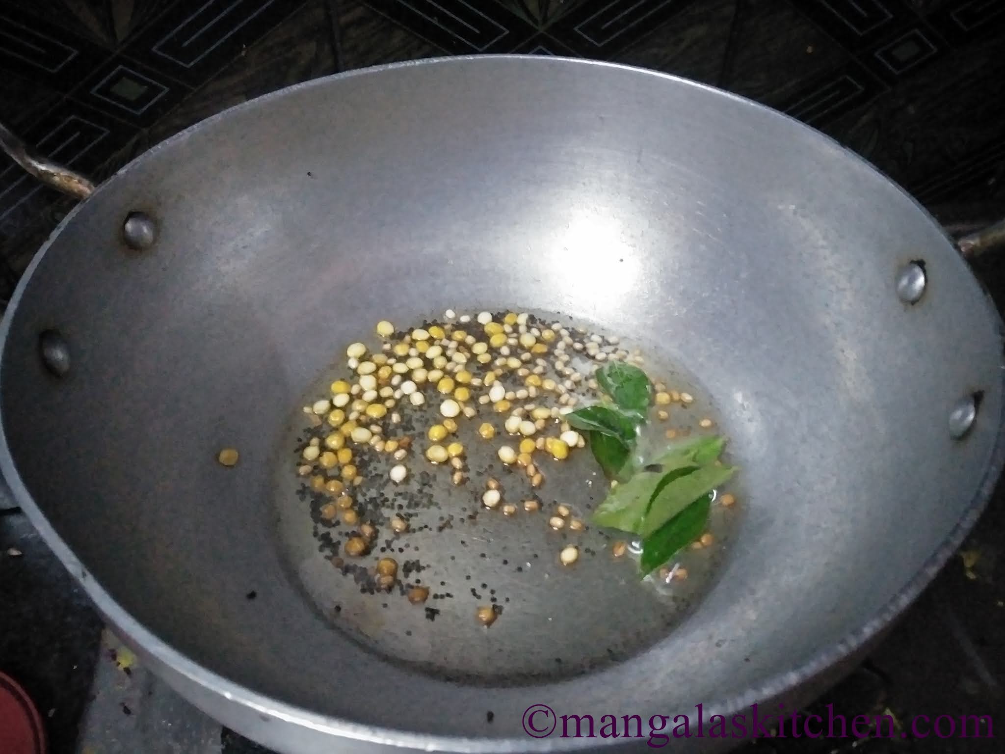 Samba Rava Upma | Godhumai Ravai Upma | Broken Wheat Upma ~ Mangala's ...