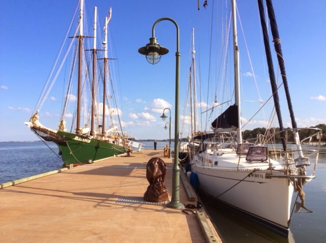 ILENE THE BOAT: October 21-23 Cape Henry to Yorktown and Two Laydays ...