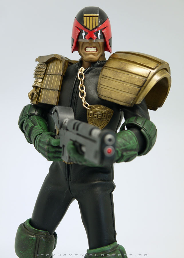 toyhaven: Review II: 2000 AD x ThreeA 1/6th scale Mega-City One JUDGE ...
