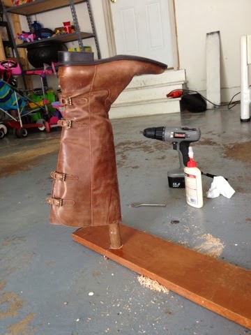 Two It Yourself: DIY Boot Rack in 15 Minutes