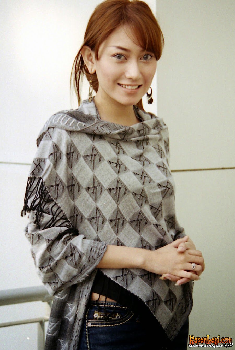 Kabar Selibritis: Vista Putri Profile