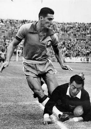 Soccer, football or whatever: 50 Greatest Brazilian footballers (Top 25)