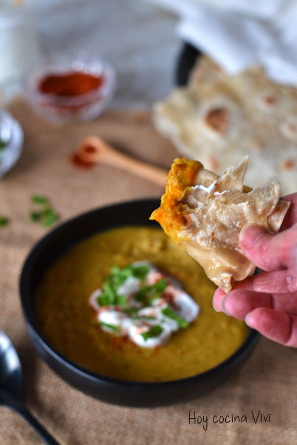 Hoy cocina Vivi: Coconut dhal con chapati