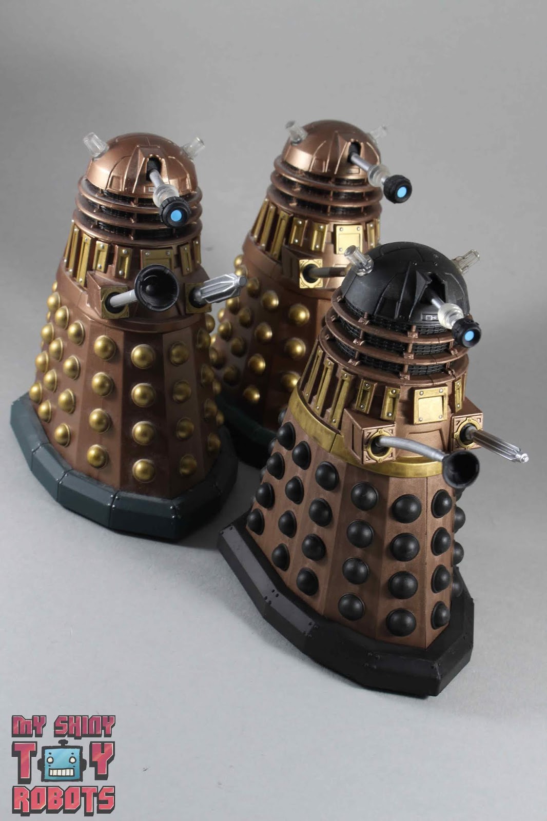 My Shiny Toy Robots: Toybox REVIEW: Doctor Who Seventh Doctor & Axis ...