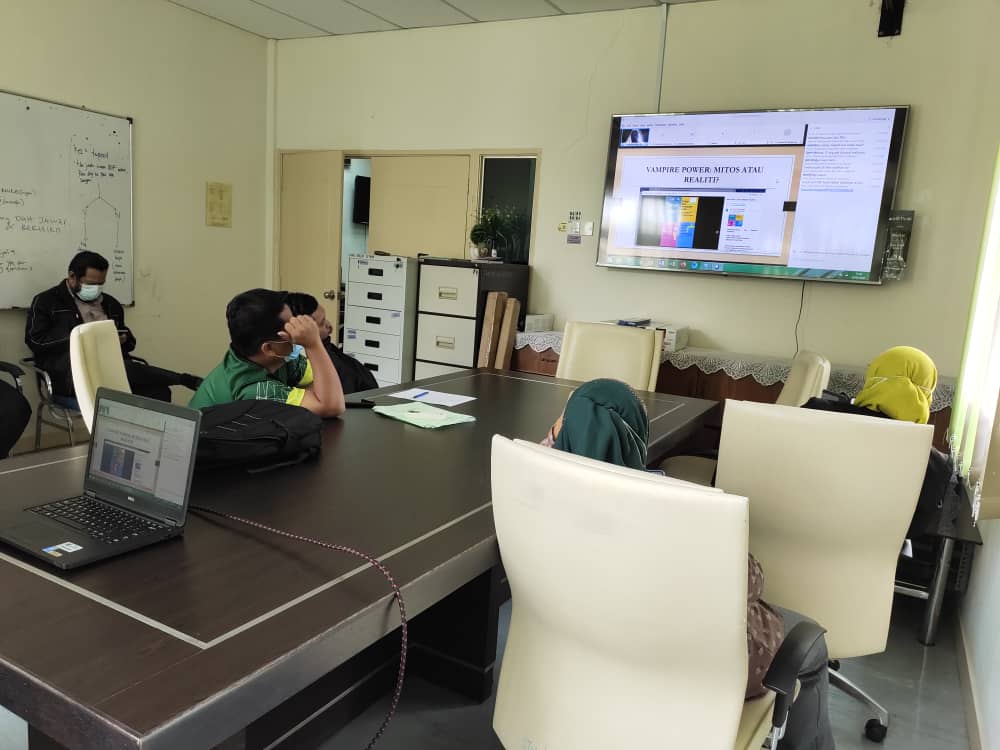 PENJIMATAN TENAGA PKU UTeM: TAKLIMAT PENGURUSAN TENAGA PUSAT KESIHATAN UTeM