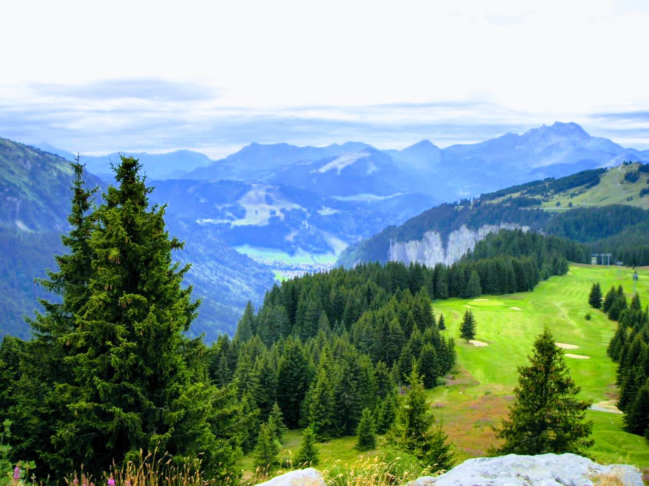 1001 PUERTOS: COL DE JOUX VERTE- AVORIAZ (por Morzine)