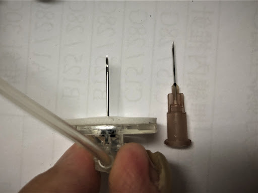 人工血管座專用針(Huber point needle for chemo-port access)