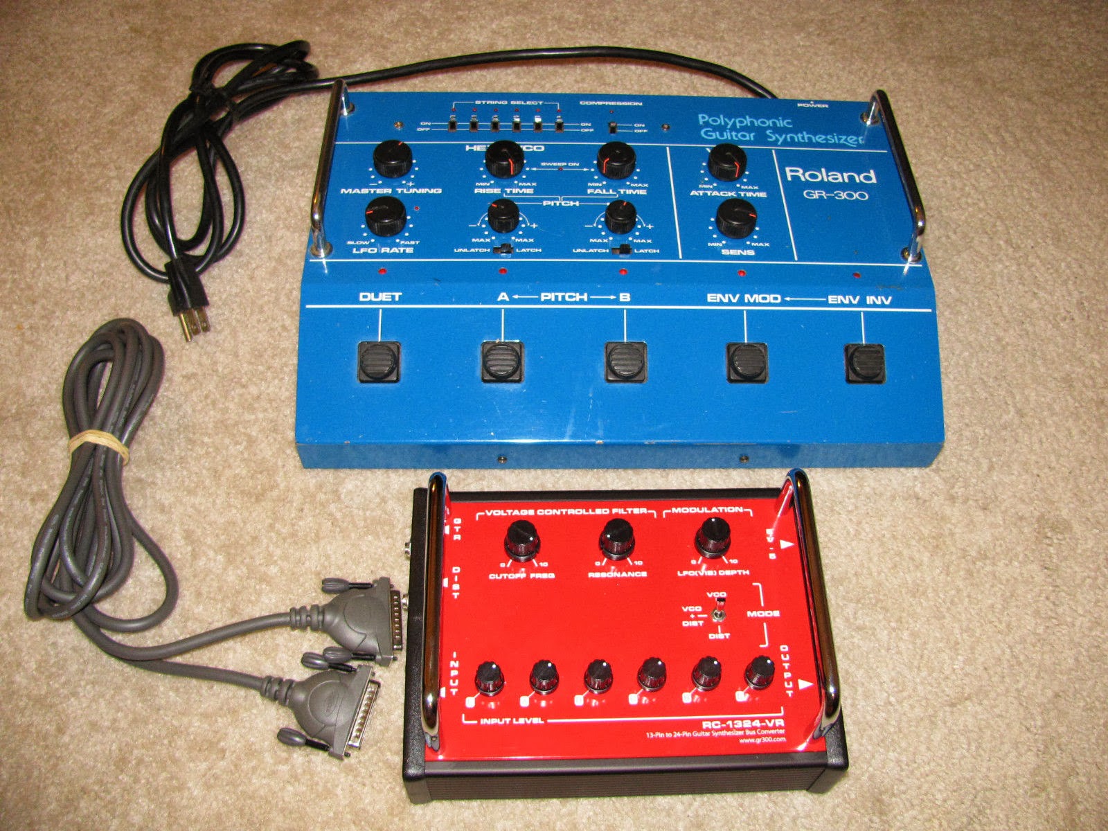 MATRIXSYNTH: Roland GR-300 Guitar Synth SN 232801 with Wayne Jones RC ...