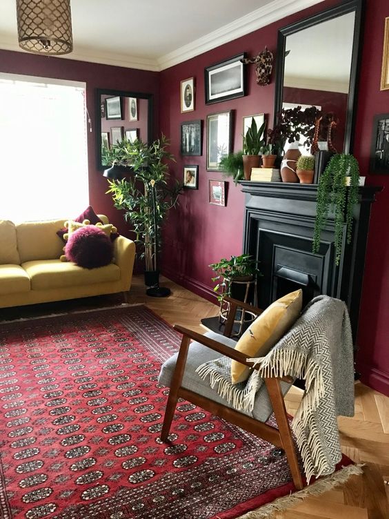 Eye For Design: Burgundy Colored Interiors, On Trend and Beautiful