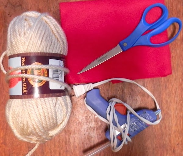 DIY: Spaghetti & Meatballs Costume | Neon Rattail