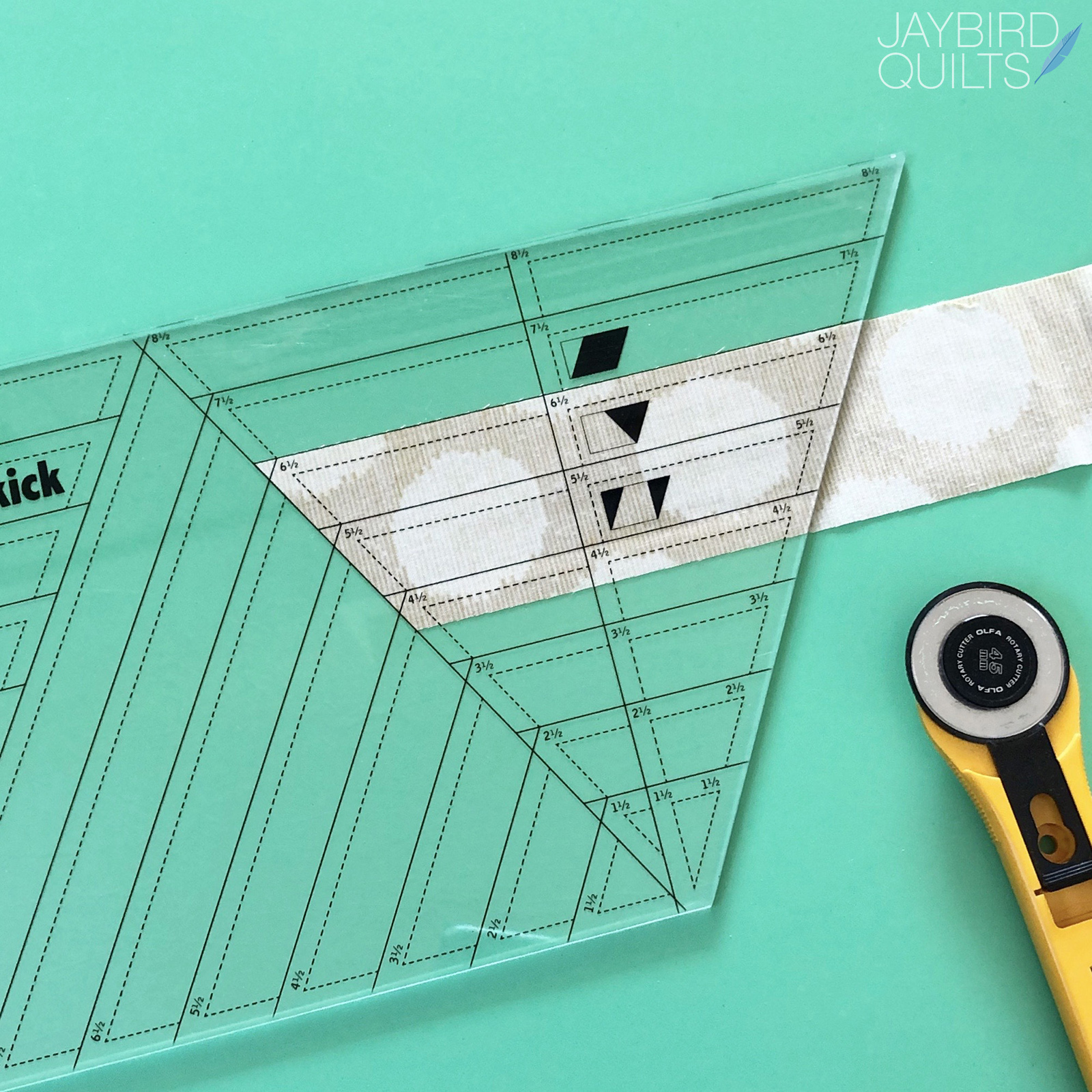 Jaybird Quilts: Candy Corn Block Tutorial