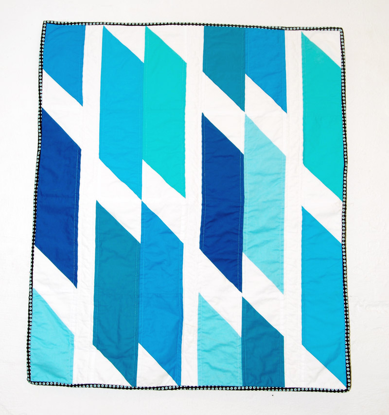 QUILTING WITH AREA 3: Little Boy Blue Quilt Tutorial by Sewmamsew