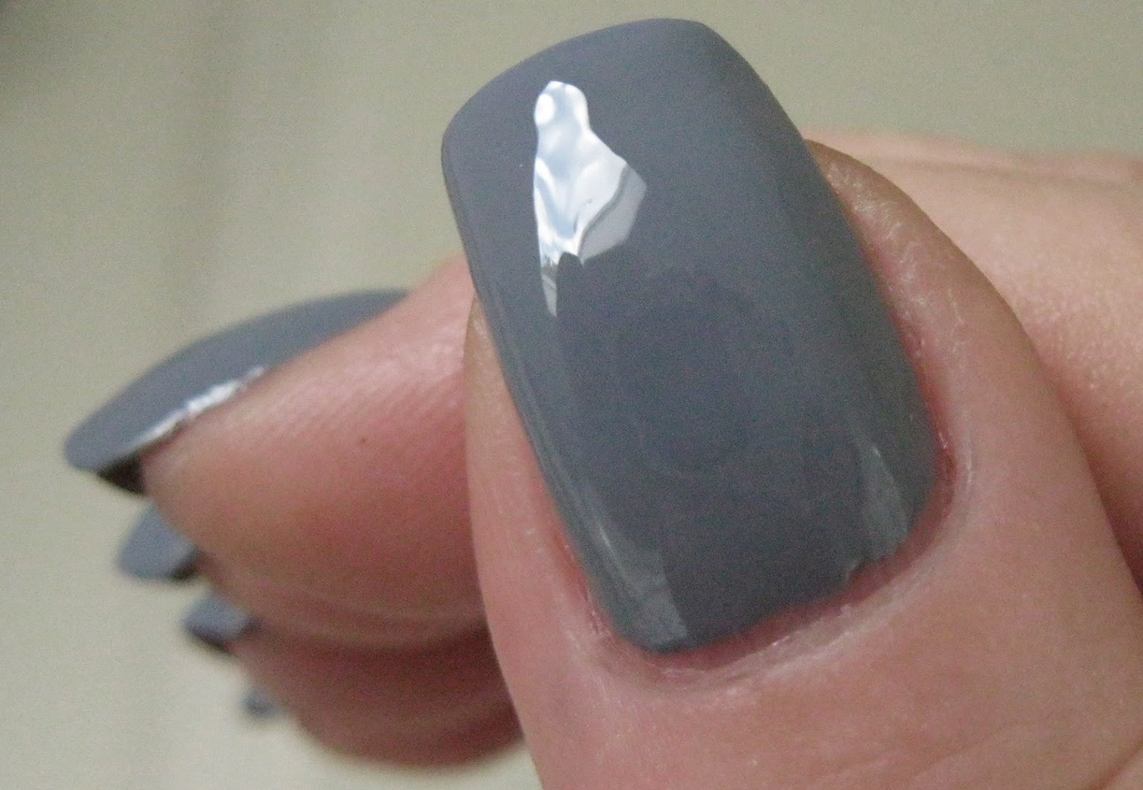 Lacquer Slacker Liz: Essie Petal Pushers and Shimmer Polish Jovie