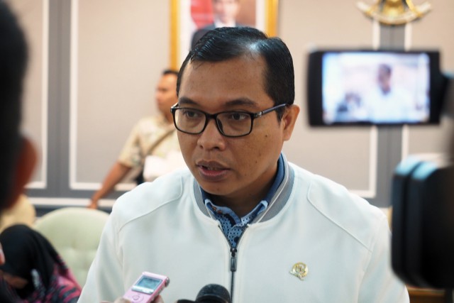 Soal Kerumunan Massa, PPP: Pemerintah Lupa, Kalau HRS Itu Ada Pengikut ...