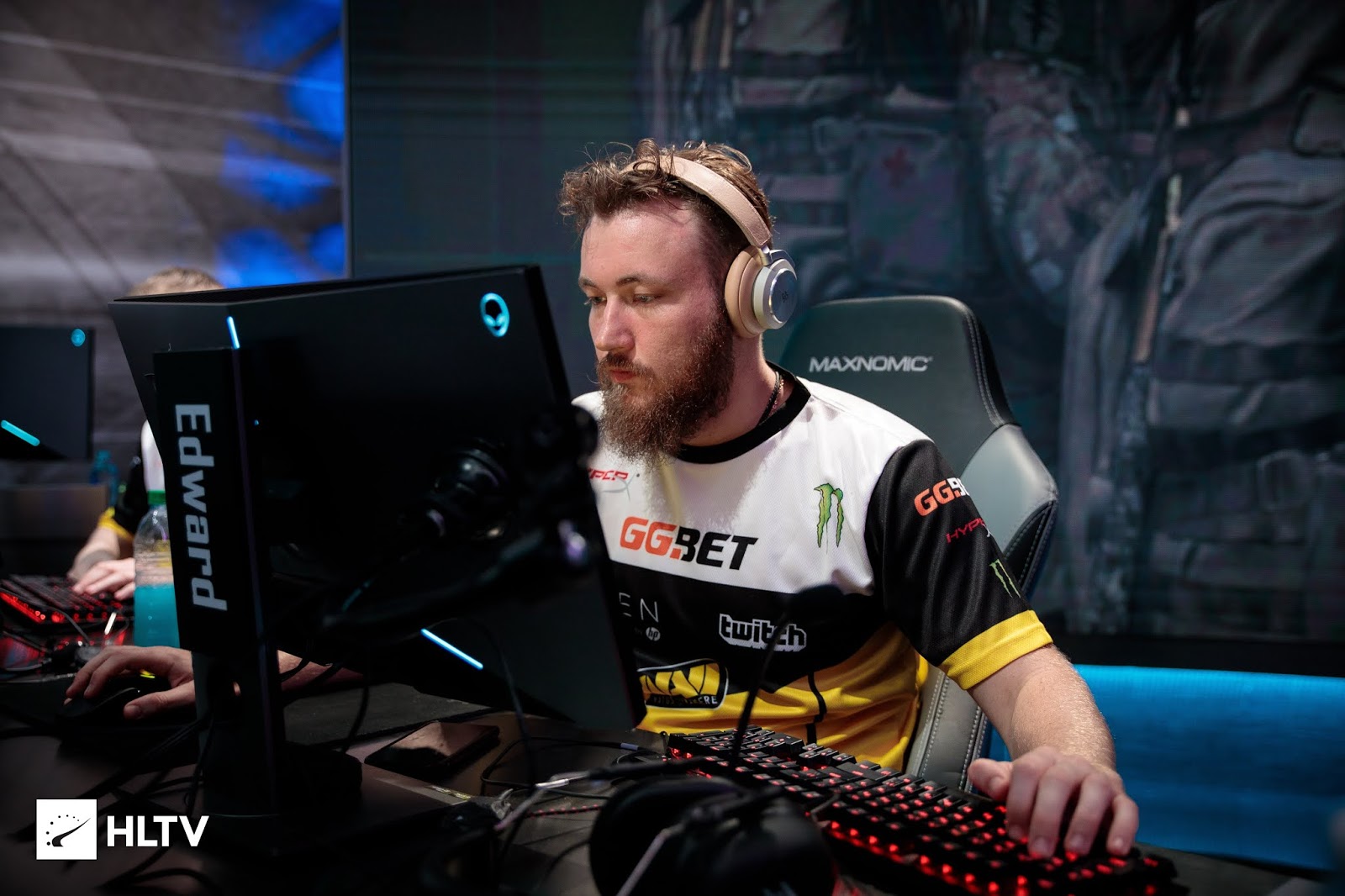 Edwardが競技シーンへ復帰か、CISのプレイヤーを集めミックスチーム「Selectah」を結成 - CSGO4JP