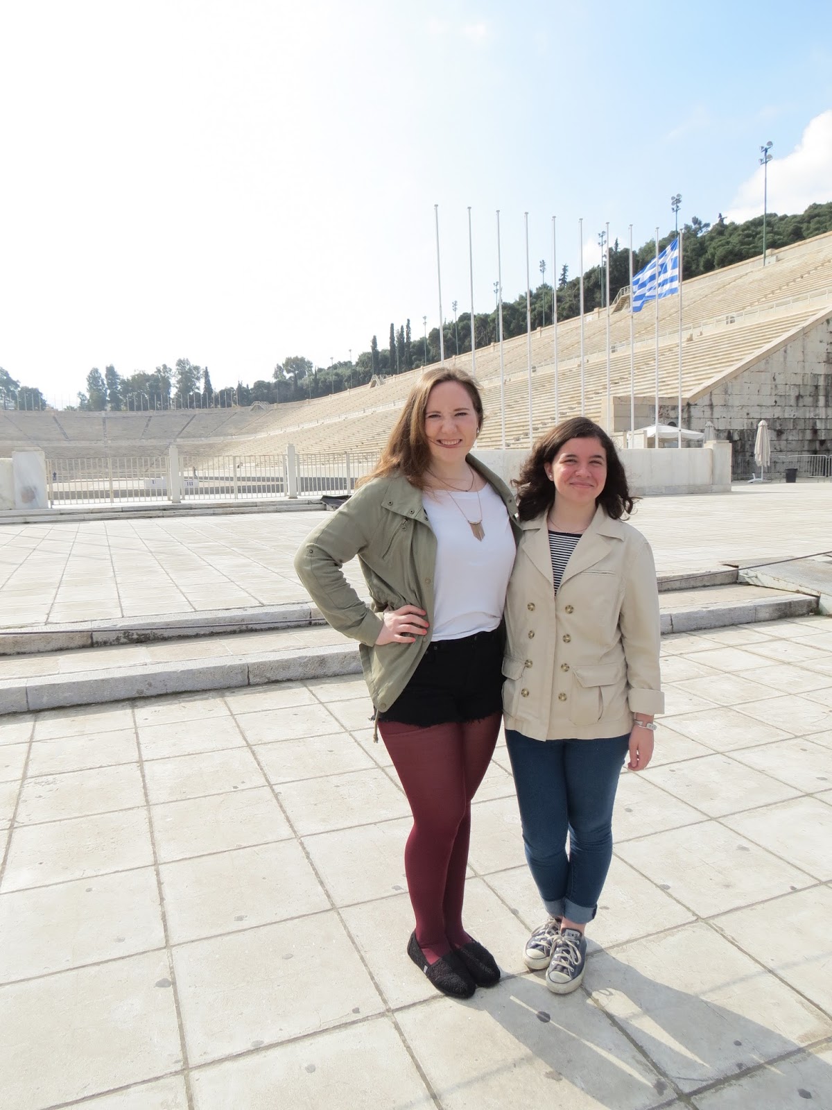OOTD: ATHENS, GREECE - the millennial who's good at nothing