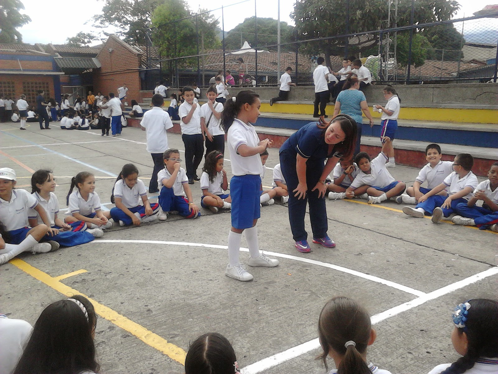 Nuestros pasos en Comfandi Las Delicias: abril 2014