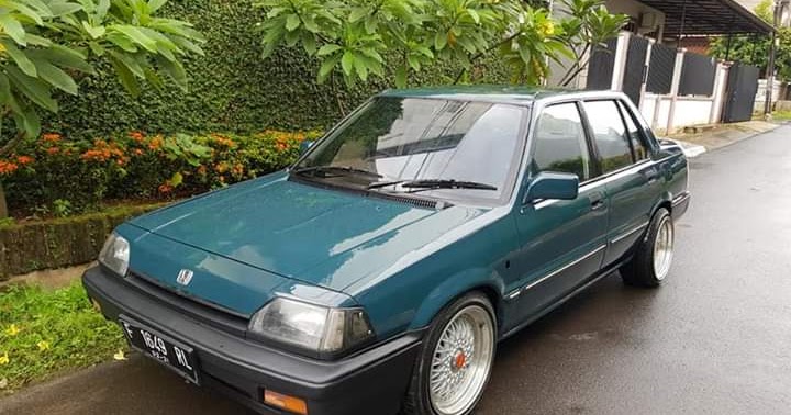 Mau jual Civic Wonder SB4 ada keperluan - LAPAK MOBIL DAN MOTOR BEKAS