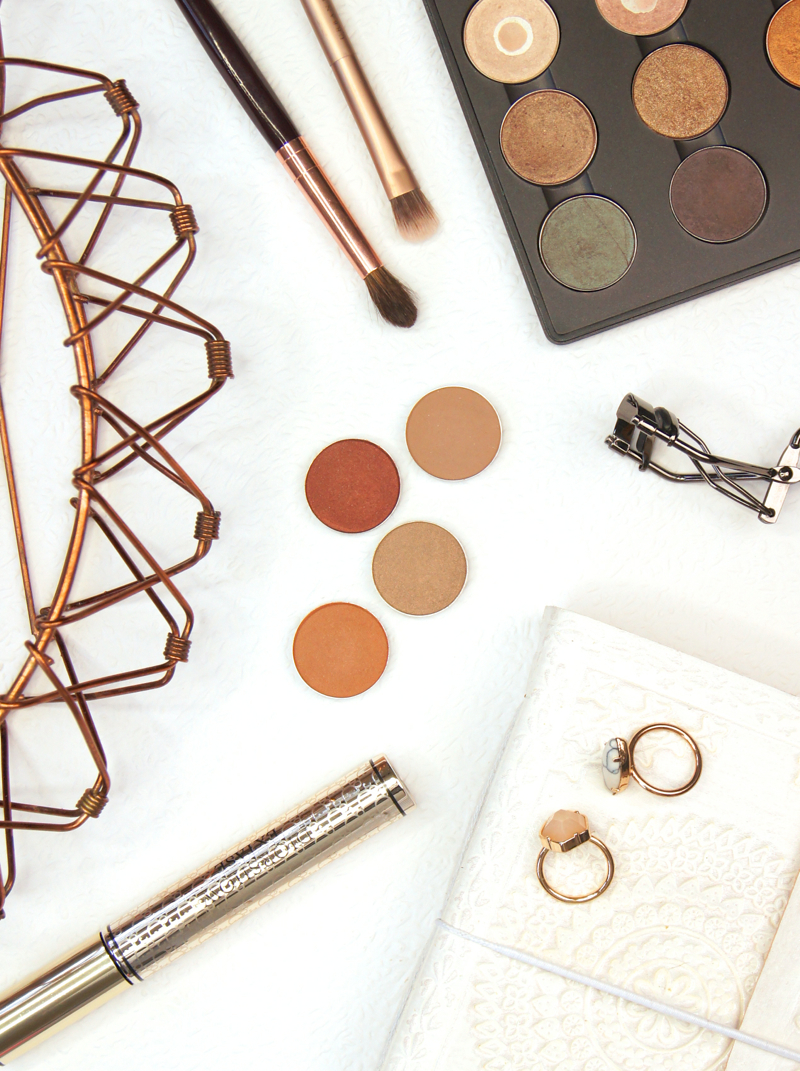 New Additions To My MAC Eyeshadow Palette: Patina, Antiqued, Texture ...