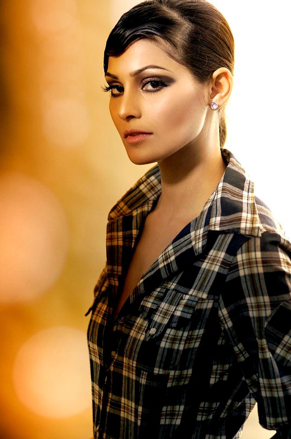 Pooja Gupta Hot Sexy Beautiful Pictures - 4 ~ Hot-celebs-wallpapers