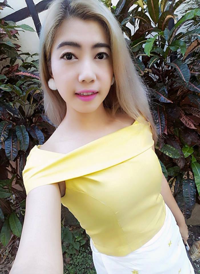 SuZi FaceBook Account ကေန သီခ်င္းေတြတင္မယ္ - ဆူဇီ