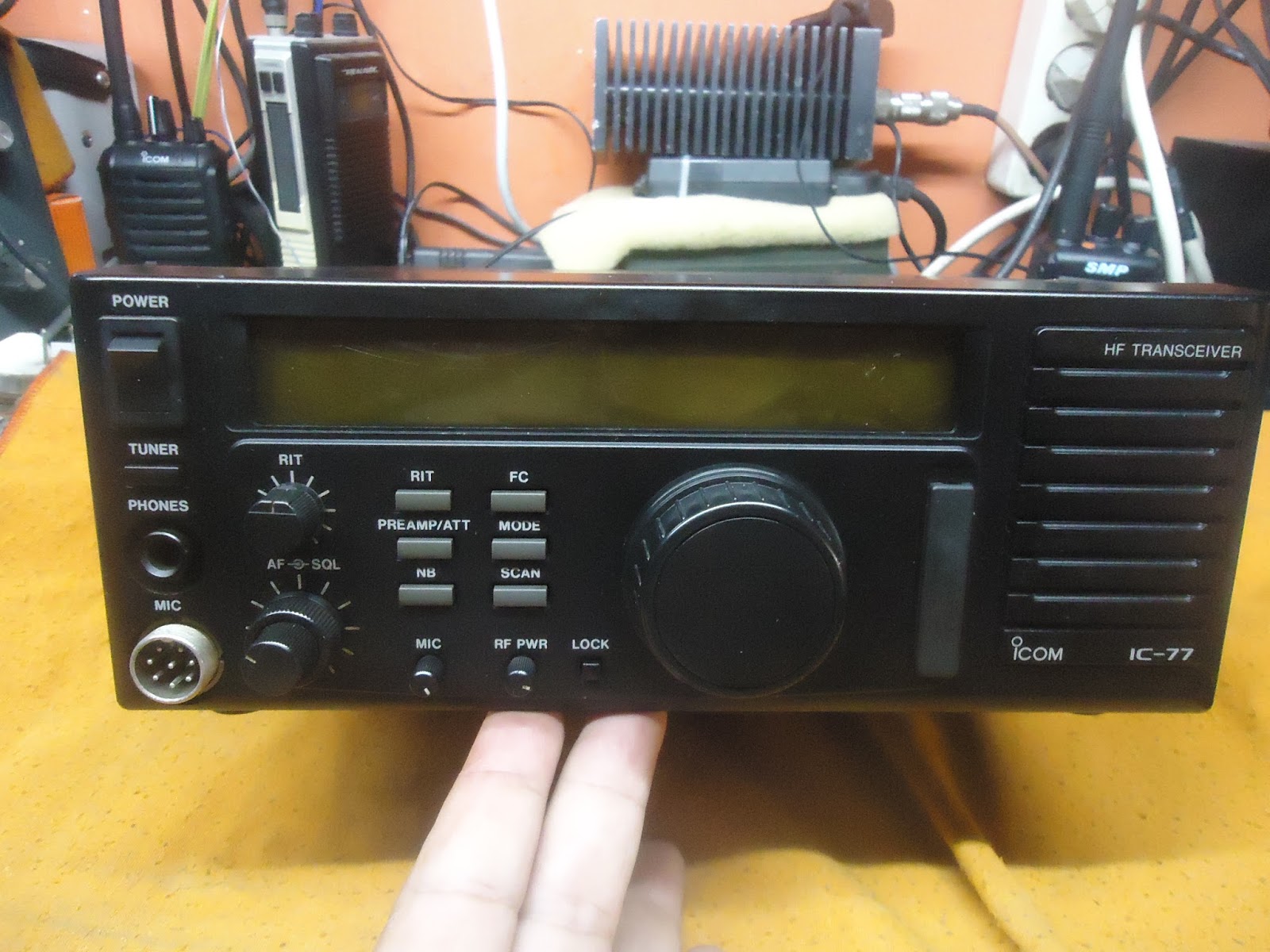 OBIN RADIO: ICOM IC77 ke3 sold out