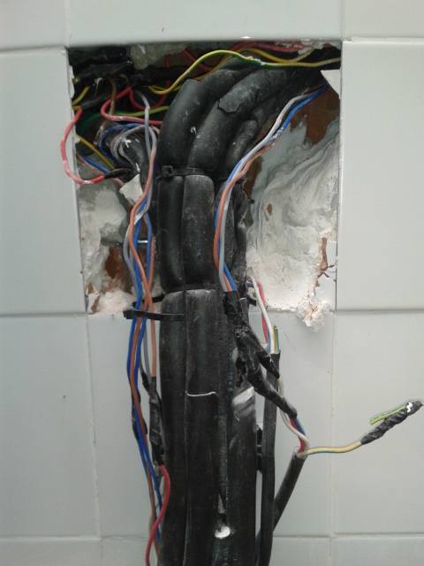 Sparks in Spain: Worst Electrical Jobs