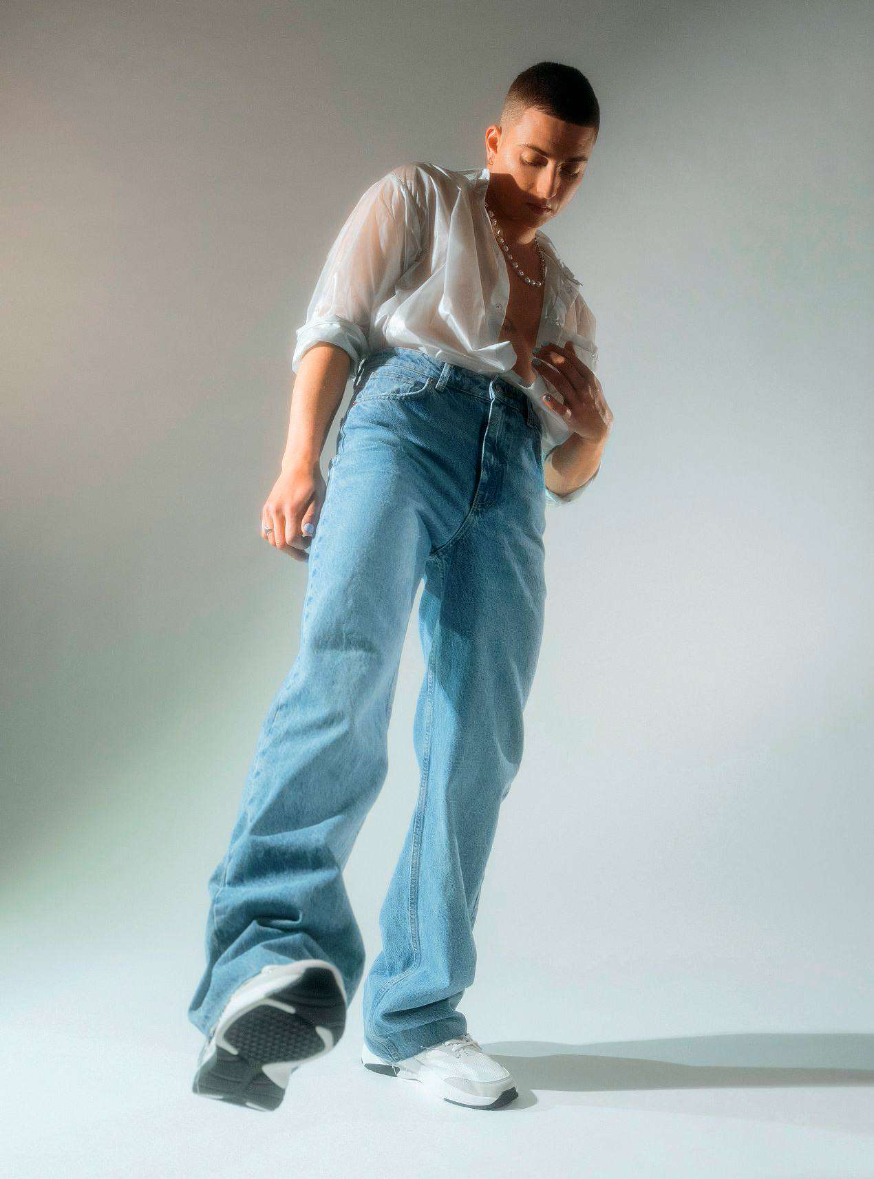 Léon Salin acapara la portada de una edición especial dedicada a los ...