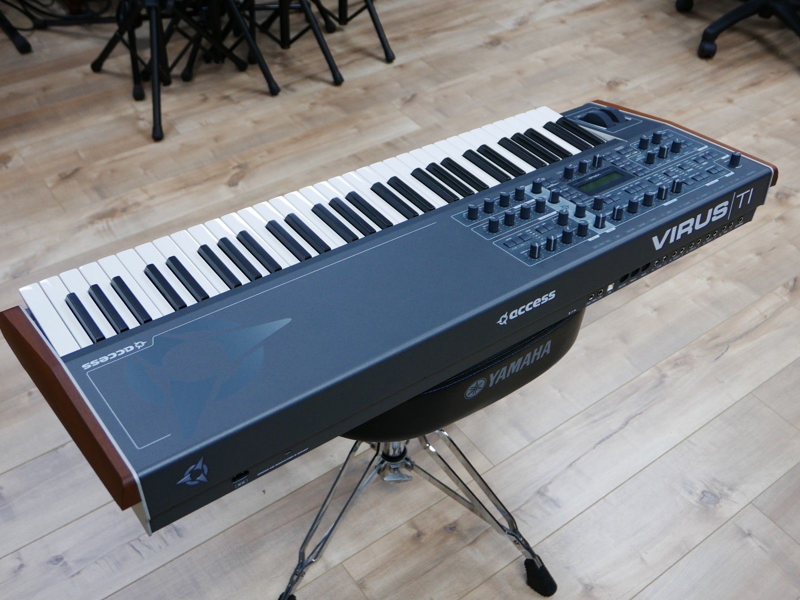 MATRIXSYNTH: Access Virus TI2 Keyboard Synthesizer