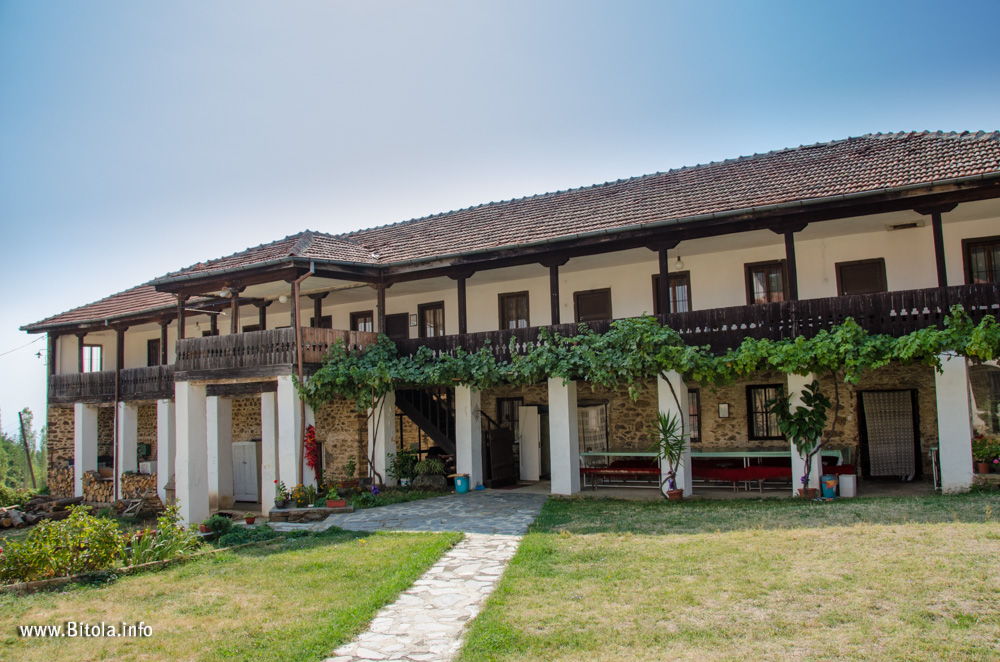 Velushina village in Bitola Municipality, Macedonia - photo gallery ...