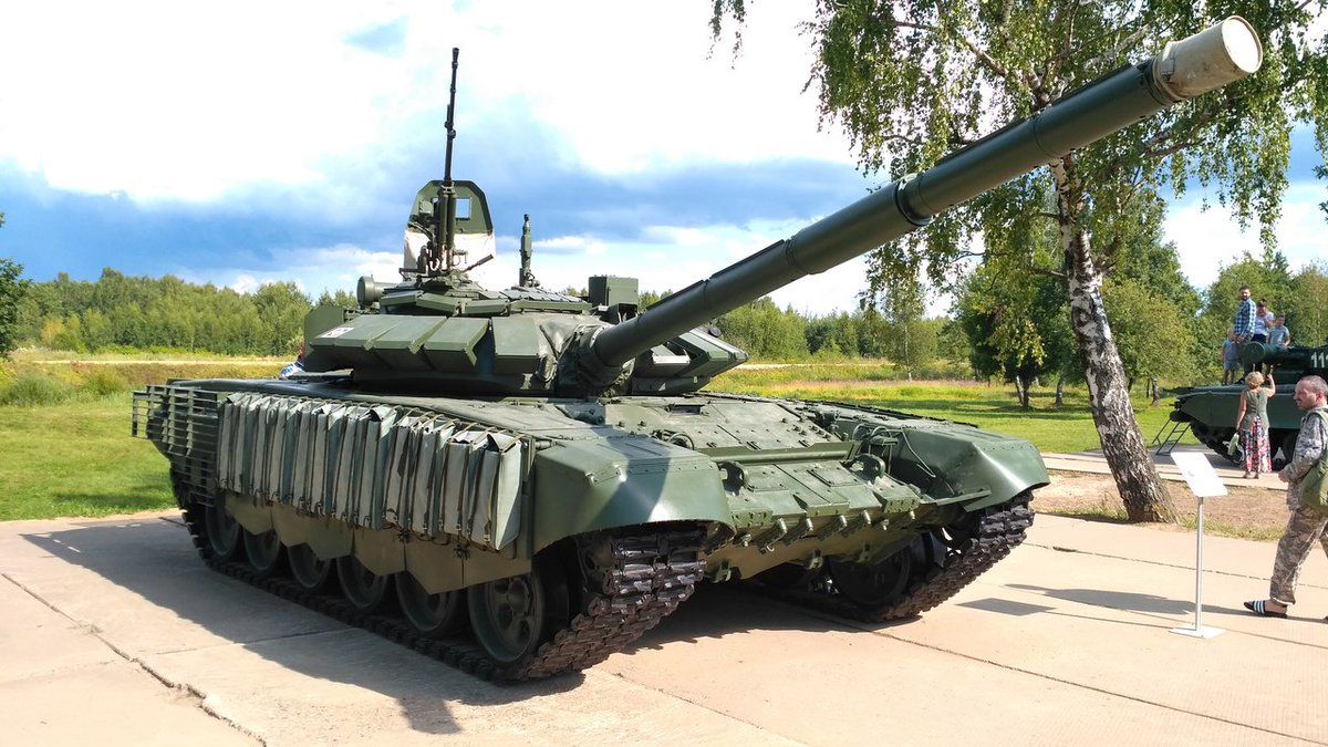 Historia y tecnología militar: Rusia modernizará la flota de tanques T ...