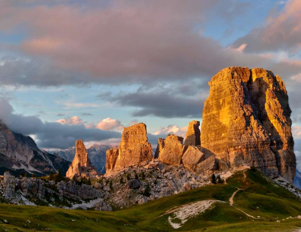 Come arrivare alle Cinque Torri di Cortina e rifugio Nuvolau - Montagna ...