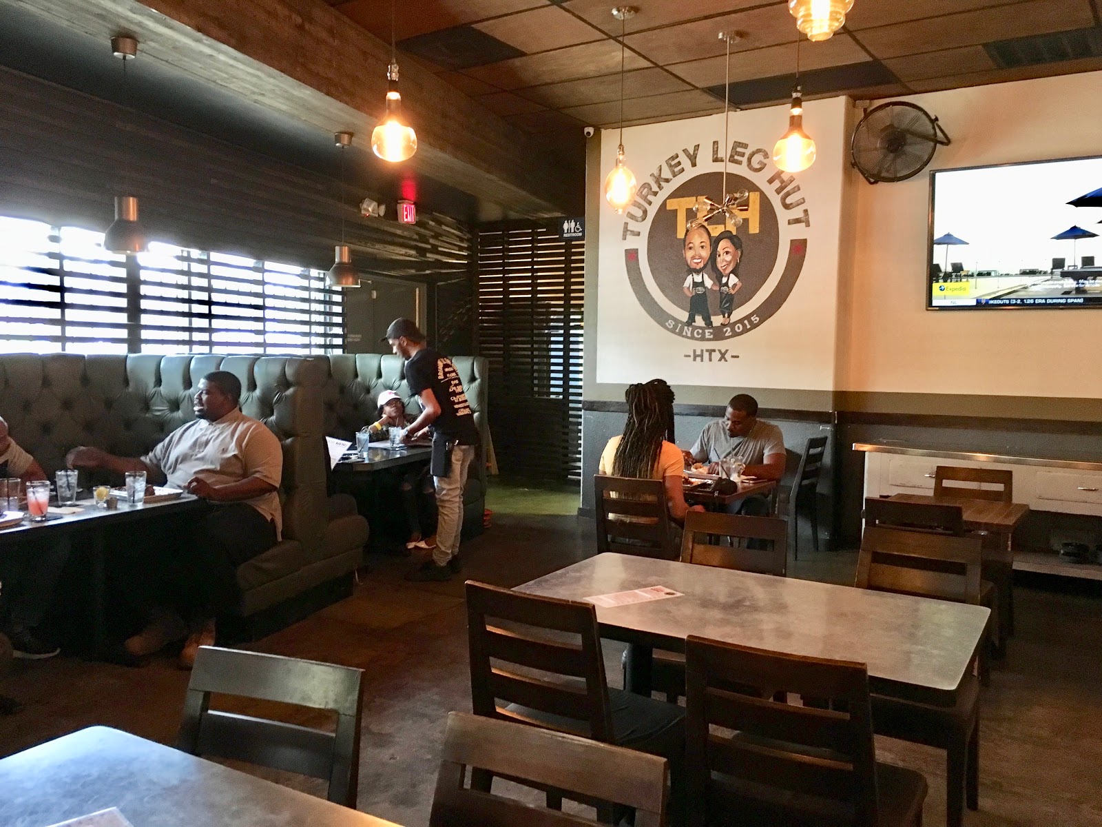 Houston Food Explorers: Turkey Leg Hut on Alameda