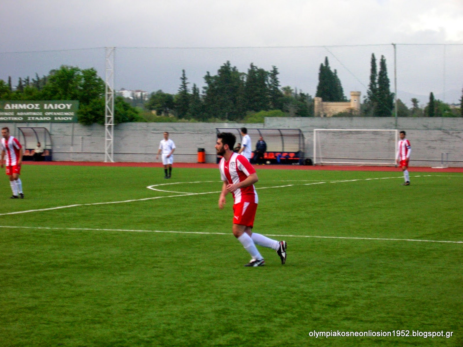 Olympiakos liosion f.c: ΝΙΚΗ ΤΟΥ ΟΛΥΜΠΙΑΚΟΥ ΣΤΟ ΦΙΛΙΚΟ ΓΙΑ ΦΙΛΑΝΘΡΩΠΙΚΟ ...