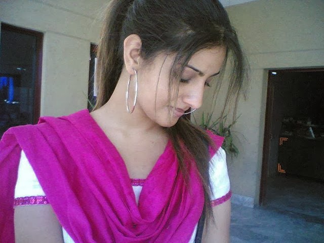 Indain Hot Girls Hot Desi Girls Pictures And Wallpapers