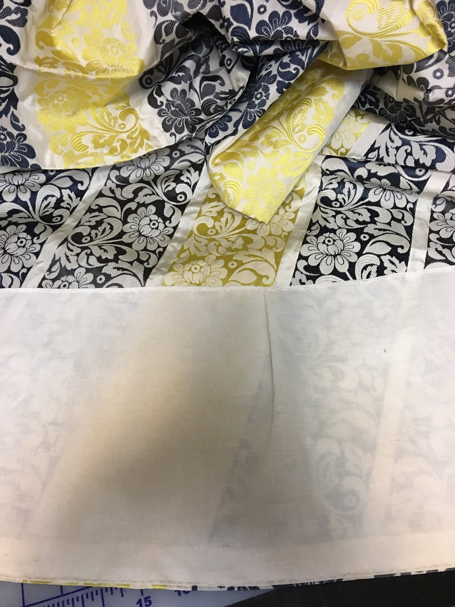 Sew Modern Sew Historical: A silk Robe Volante using Mill Farms Casaque ...