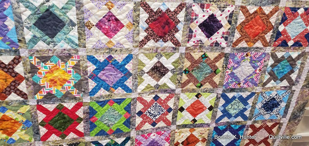 Quiltville's Quips & Snips!!: Diamond Tiles on Day Three!