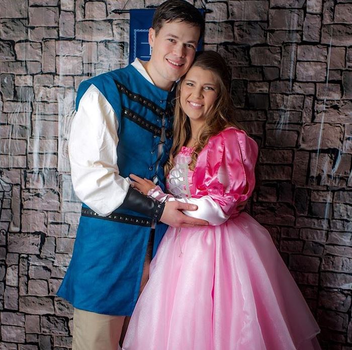 Bates Family Blog: Bates Updates and Pictures | Gil and Kelly | 19 Kids ...