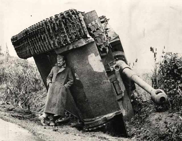 World War II in Pictures: Tiger Tanks