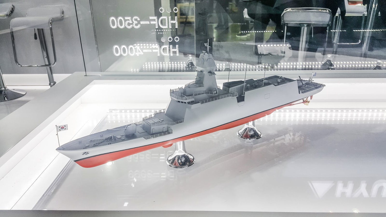 Aag Th บันทึกประจำวัน Hyundai เกาหลีใต้ได้สัญญาสร้างเรือฟริเกตชั้น