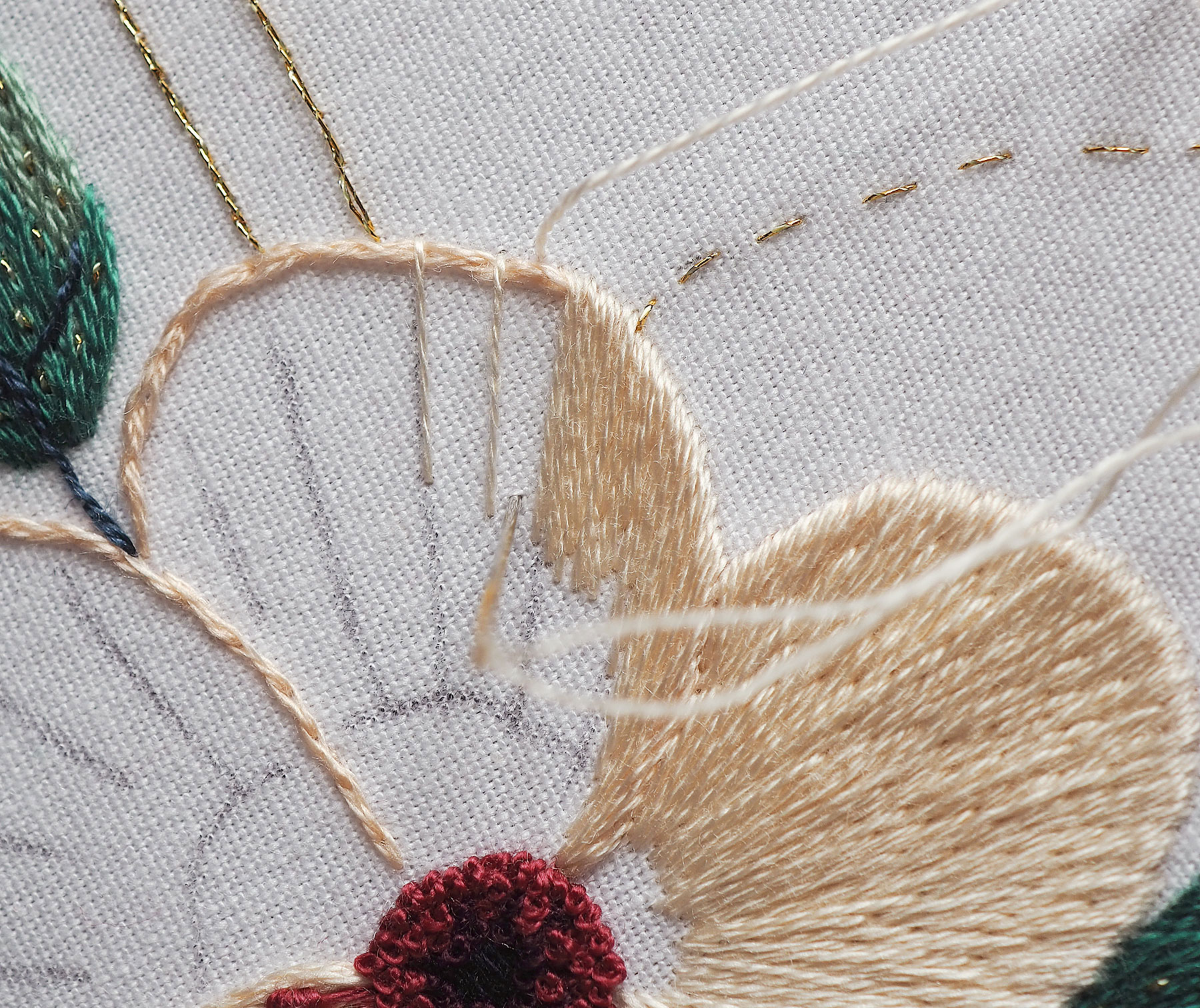 Long and short stitching by sections - Stitch Floral